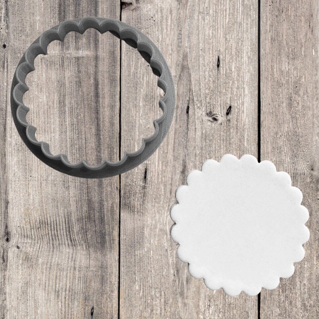 Scalloped Circle Cookie Cutter Fondant Biscuit - 3 Sizes! Icing Baking ...