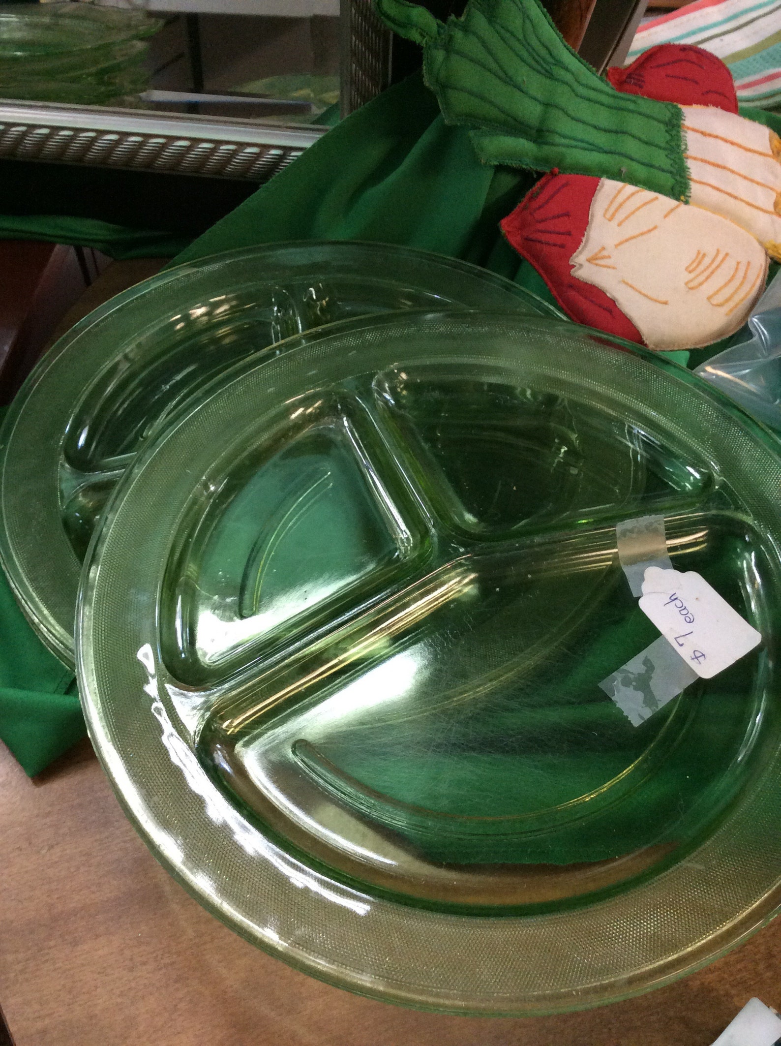 Vintage Green Glass Plates - Etsy