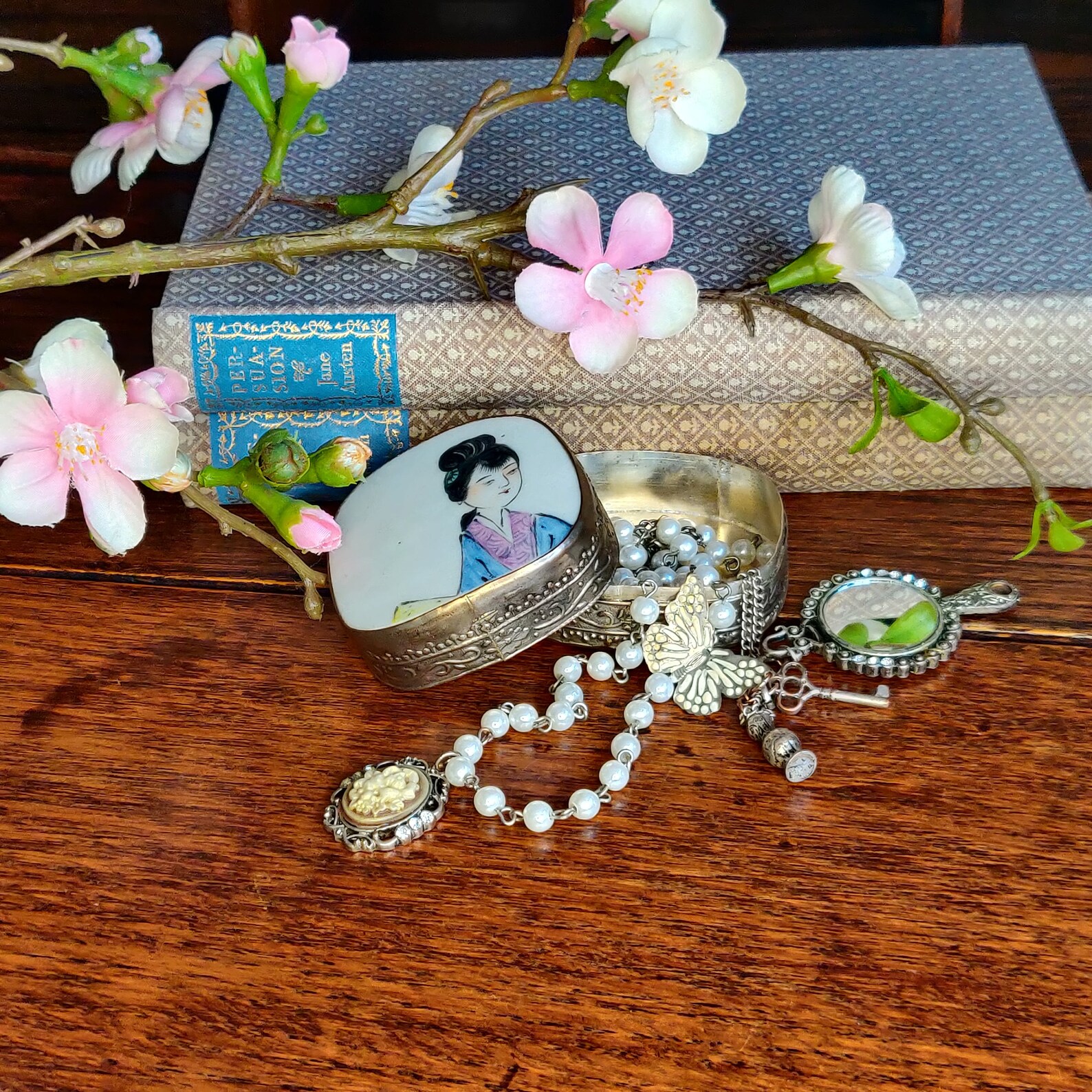 Vintage Chinese Shardbox With Antique Porcelain Shard | Etsy