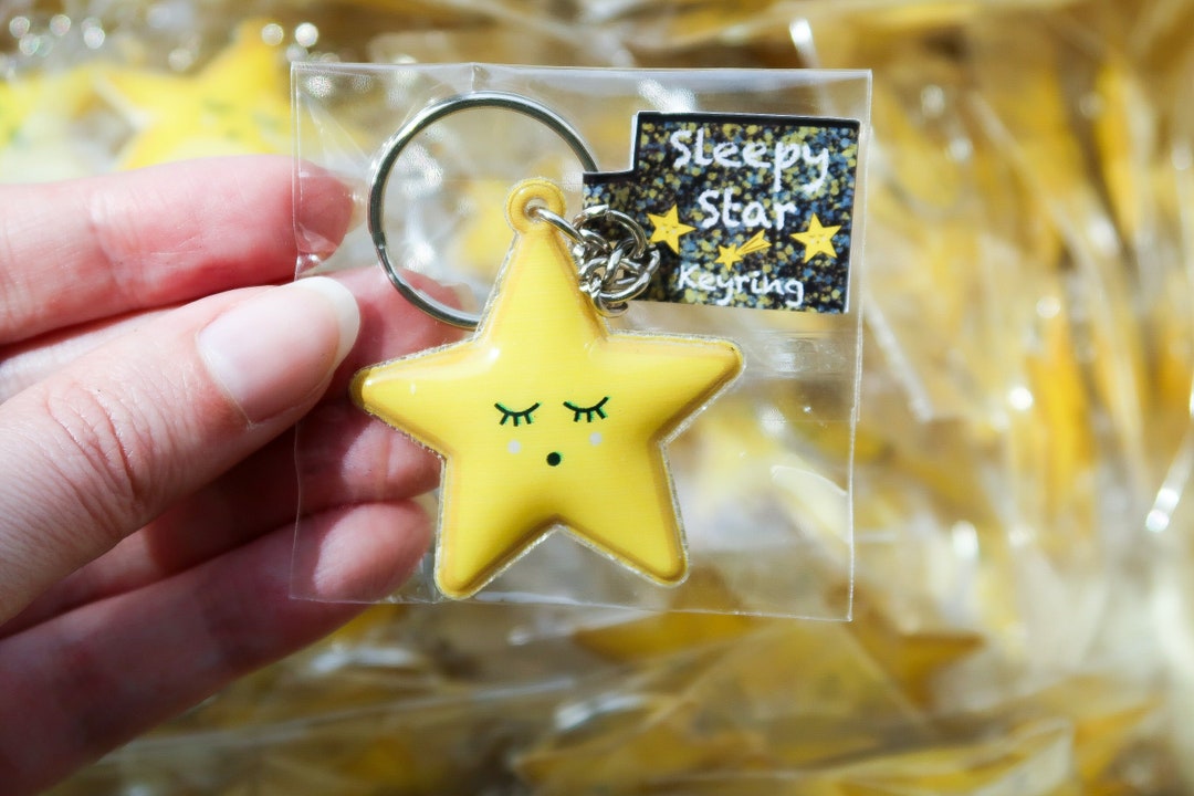 Sleepy Star Keyring // Keychain, Star, Foam, PVC, Accessories, Novelty ...