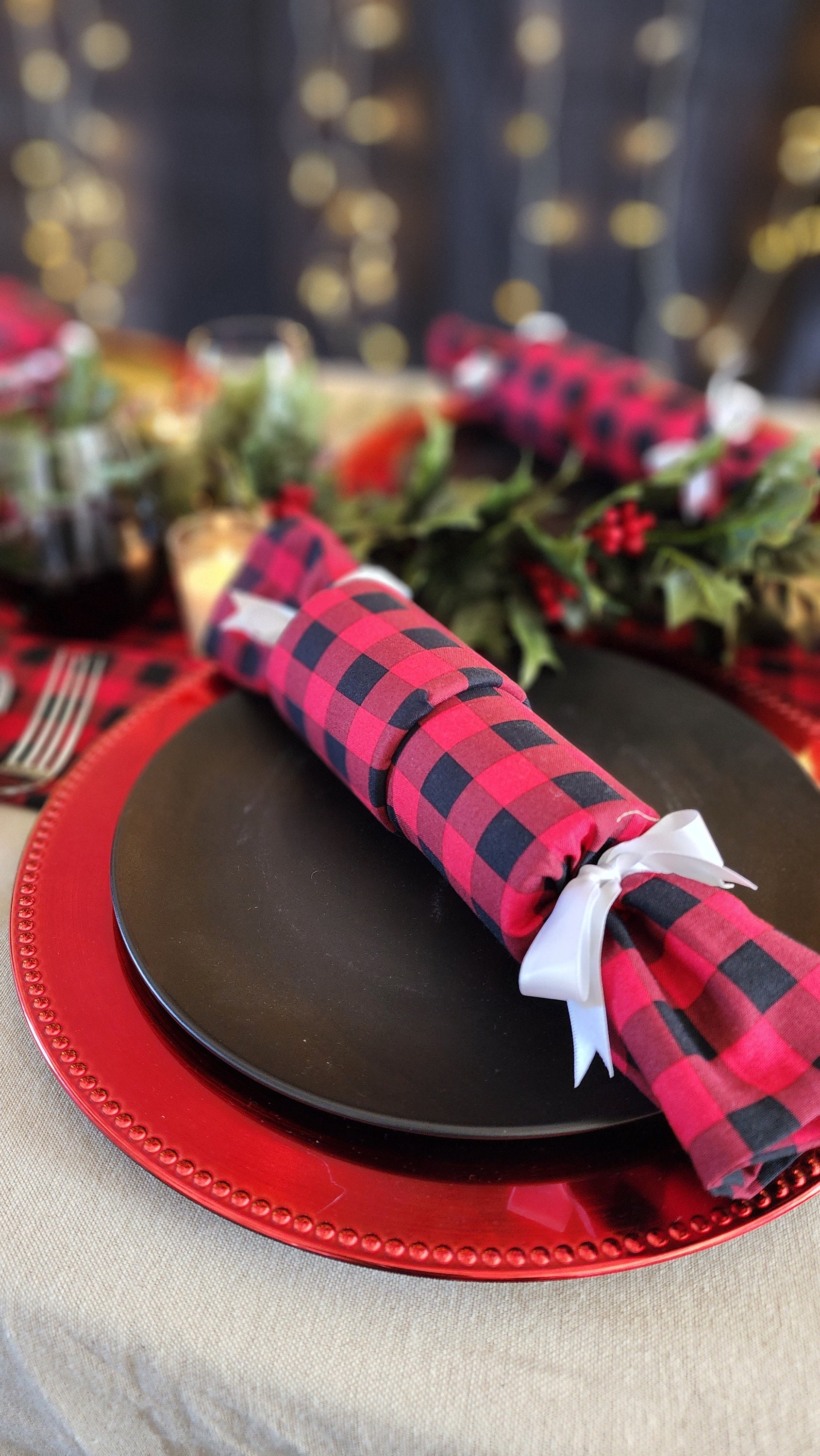 Christmas Re-crackers | Handmade Waste Free Reusable Bonbons | Ultra ...