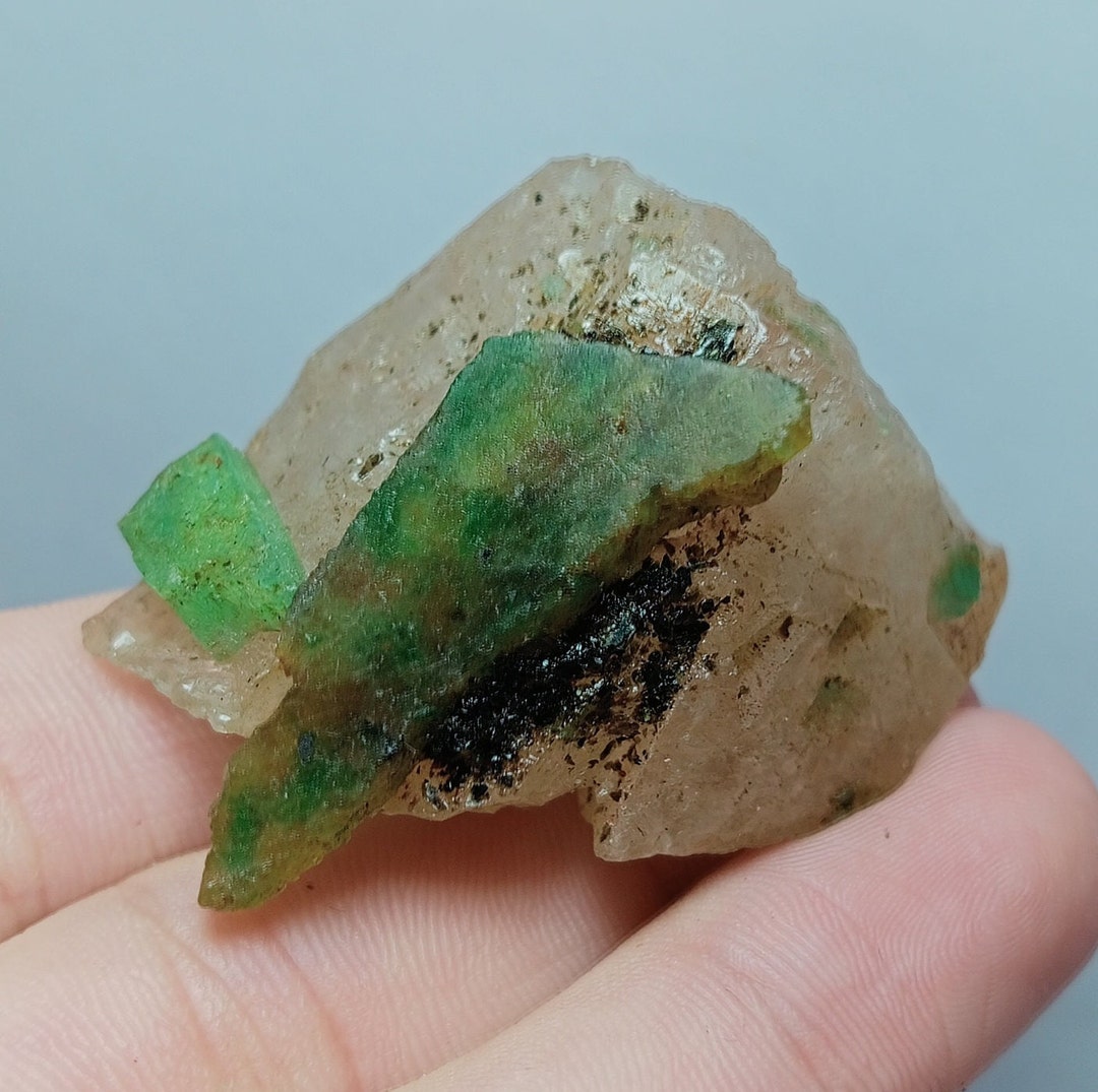 Natural Zambian Emerald Rough Stone: Big Raw Emerald - Etsy