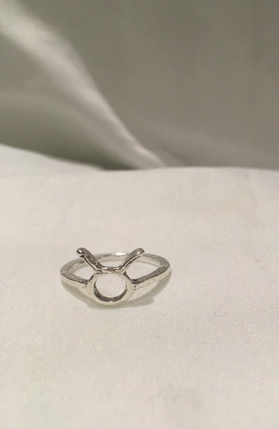 Taurus Silver Star Sign Zodiac Symbol Ring UK Size K - Etsy