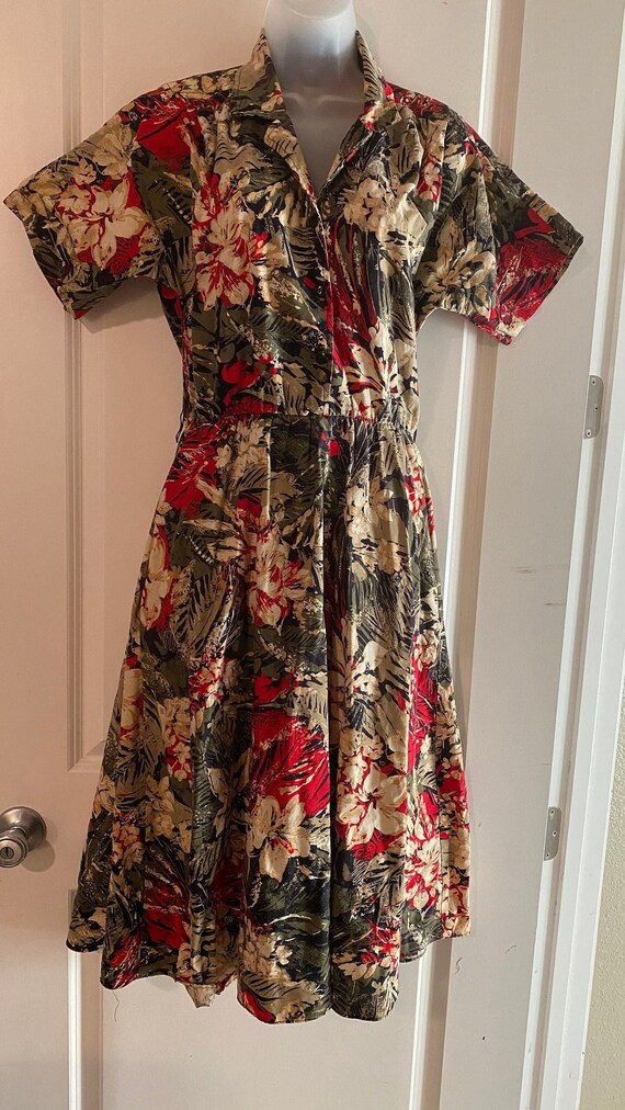 vintage 1950s in 80s - Gem