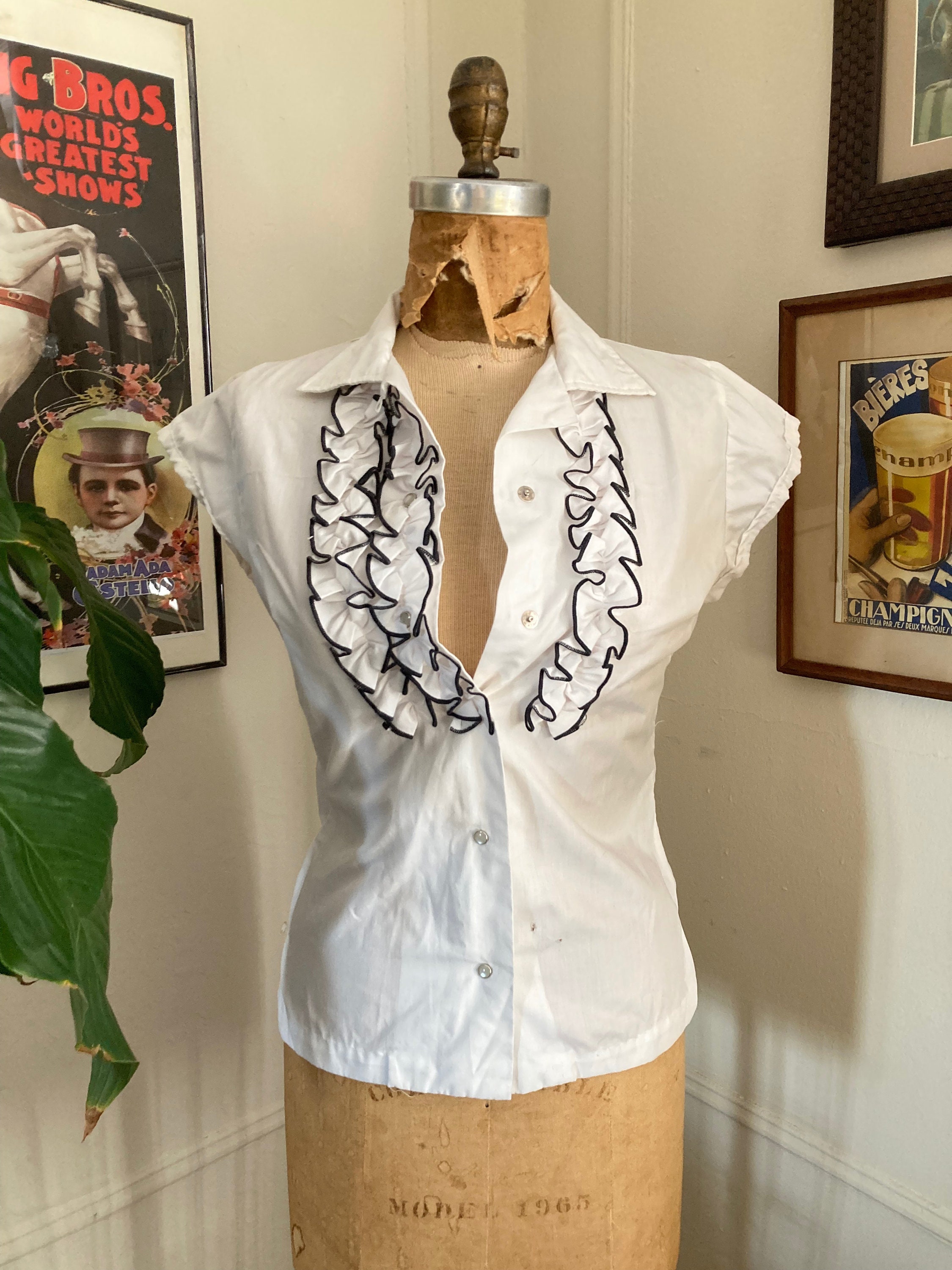 Vintage 60s Trail Ridge White Ruffle Front Blouse / White Western Style ...
