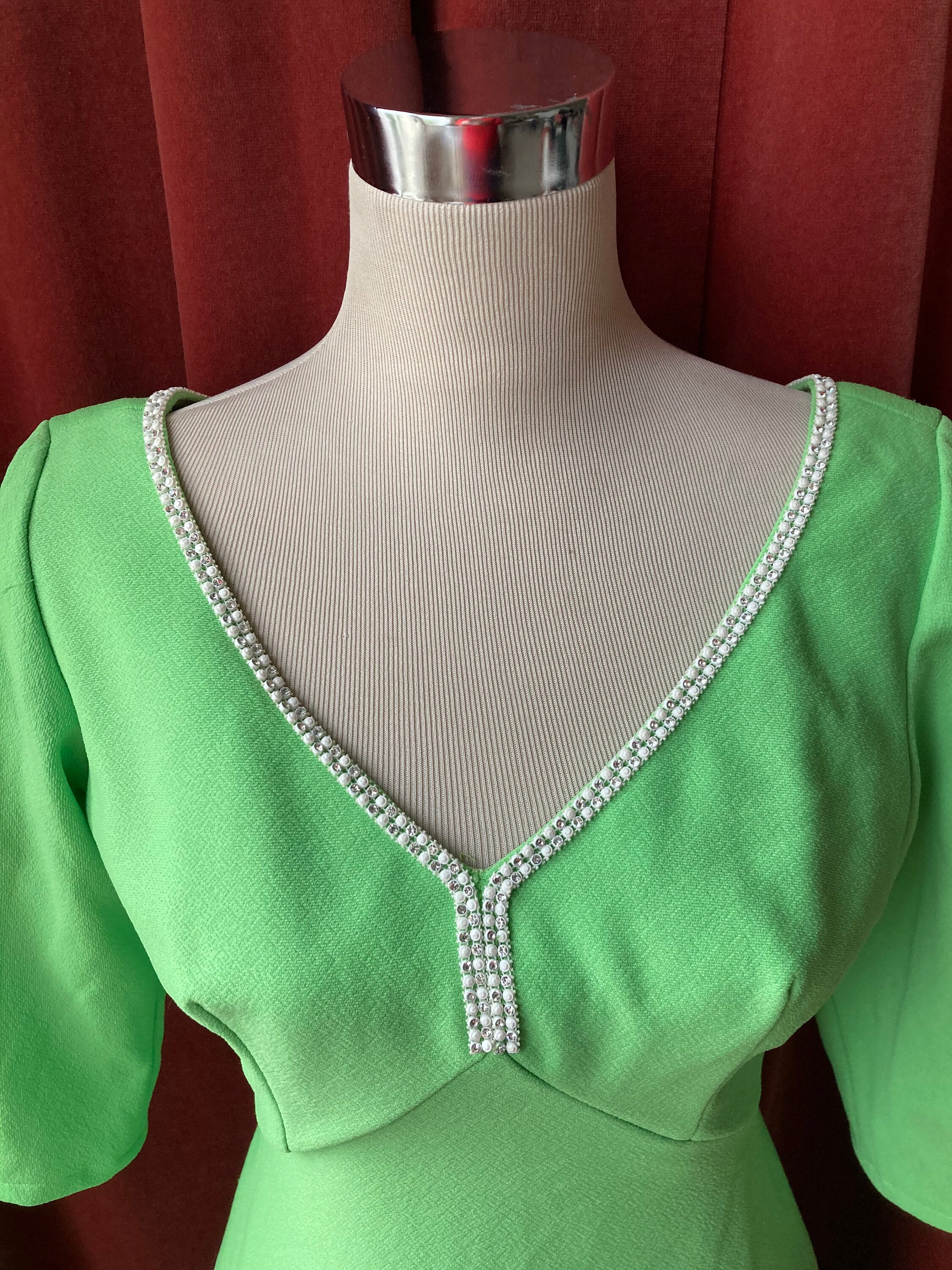 Green 70s Dress / 60s 70s Mad Men-style Bright Green Rhinestone ...