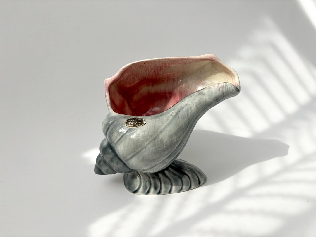 Vintage MCM Norwood Art Pottery Shell Vase - Etsy