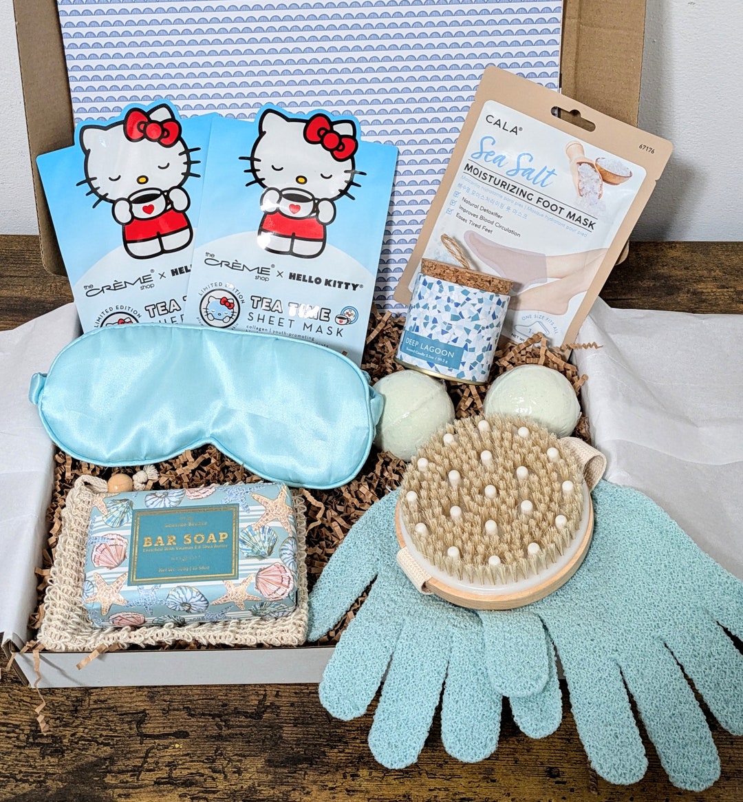 Hello Kitty Gift Box, Blue-themed Gift, Hello Kitty Lover, Sanrio ...