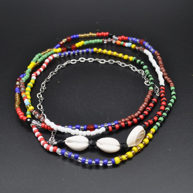Banderas Necklace - Etsy