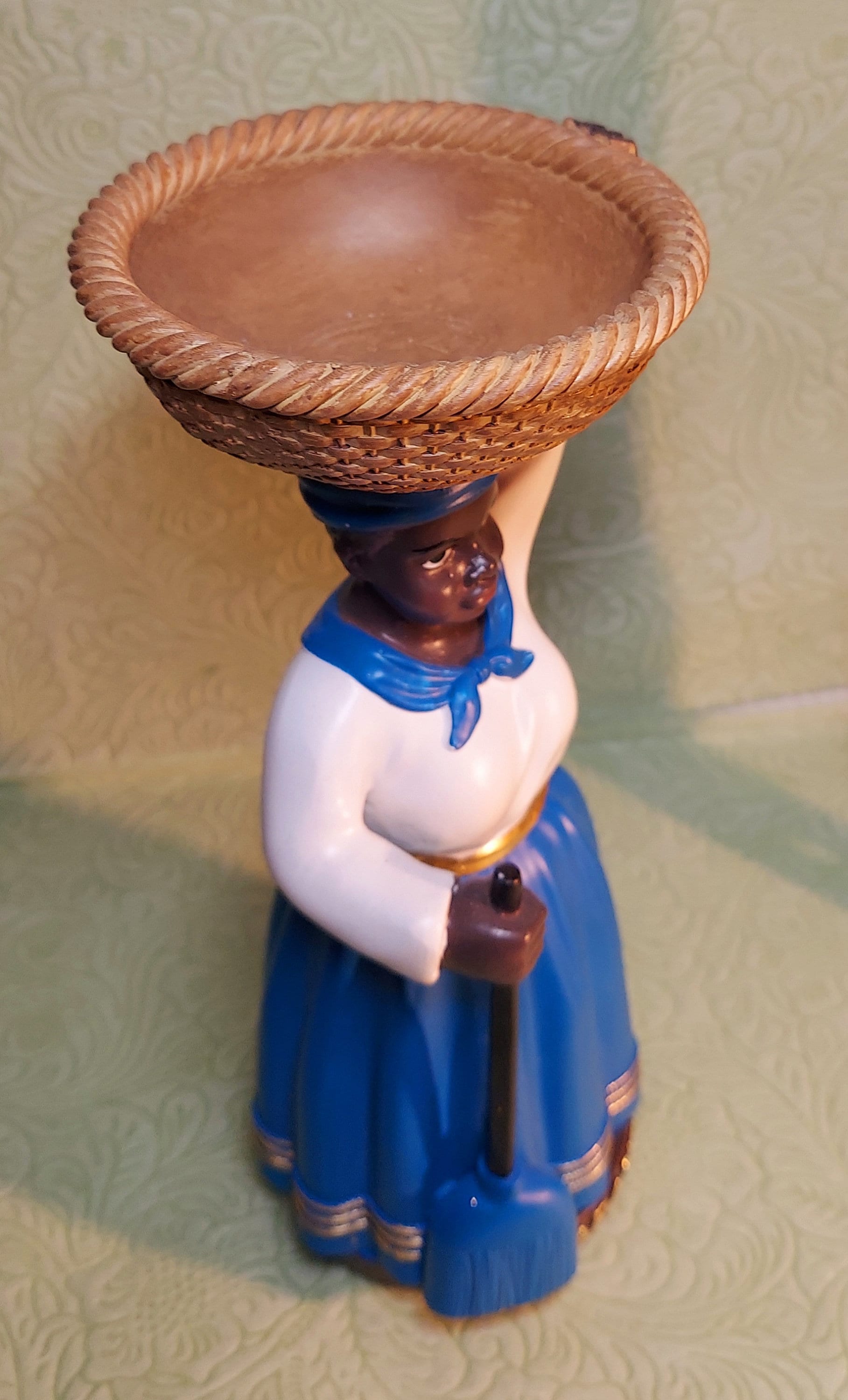 La Madama Statue Spirit Guide Madam 9 in African American Creole ...