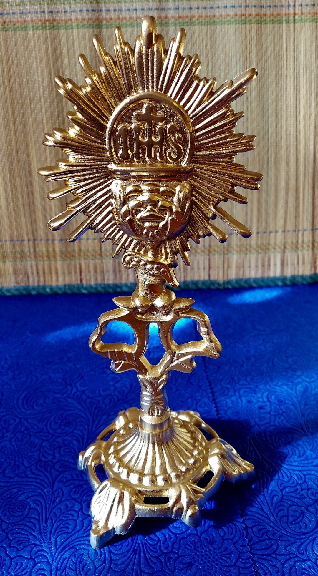 Monstrance Santisimo Bóveda Gold Standing Crucifix Spiritism, Misa Spirit Drawing Mediumistic ...
