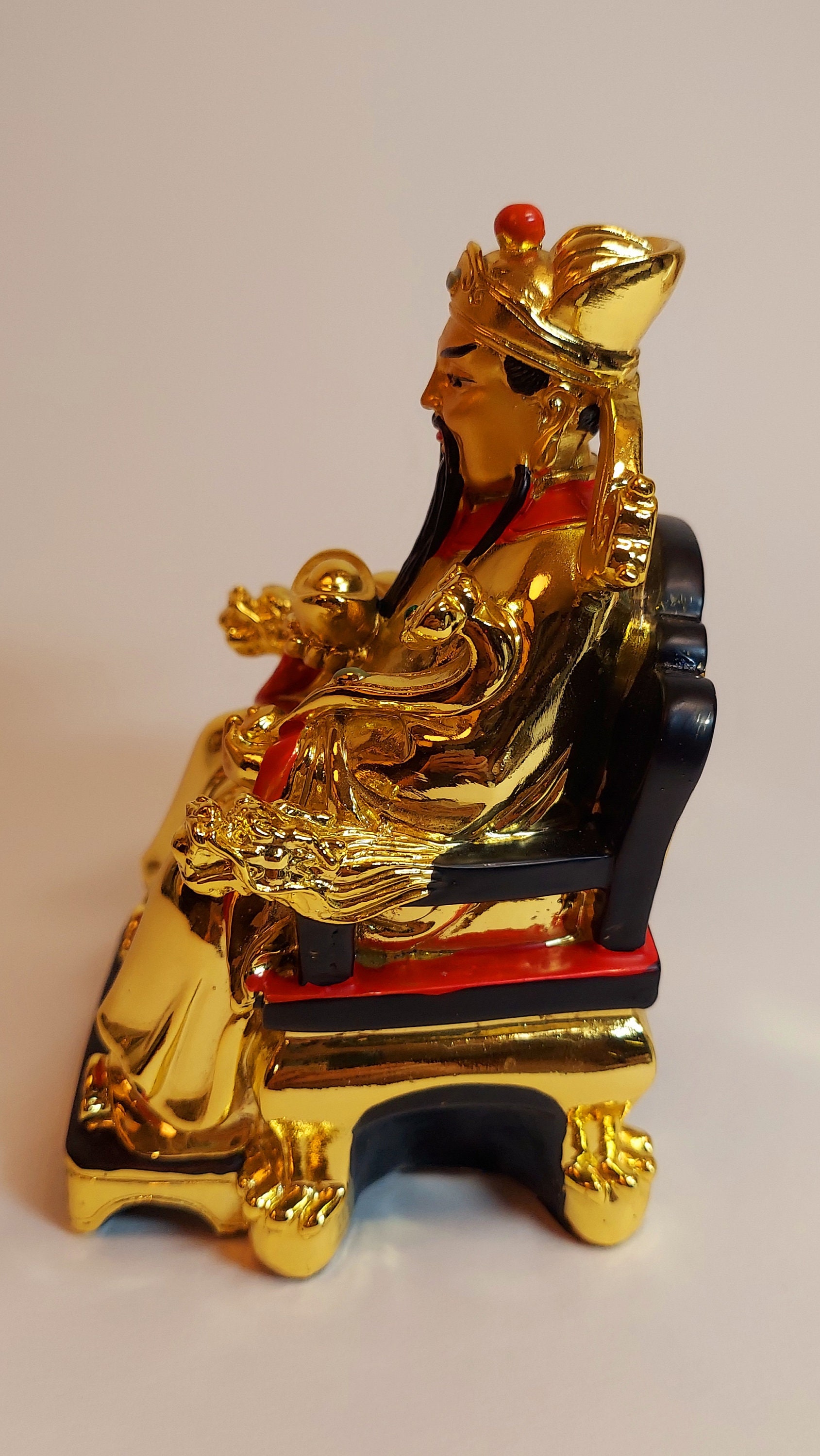 Cai Shen Feng Shui Golden Guan Yu Statue - Emperor Loyalty Honor Chinese New Year Chinese Shango ...