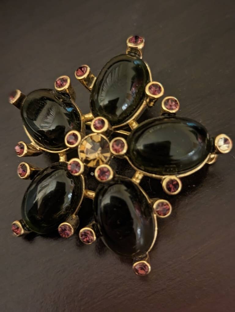 Lucienne Dark and Mysterious Haunted Jewelry Vessel No Reservations - Etsy