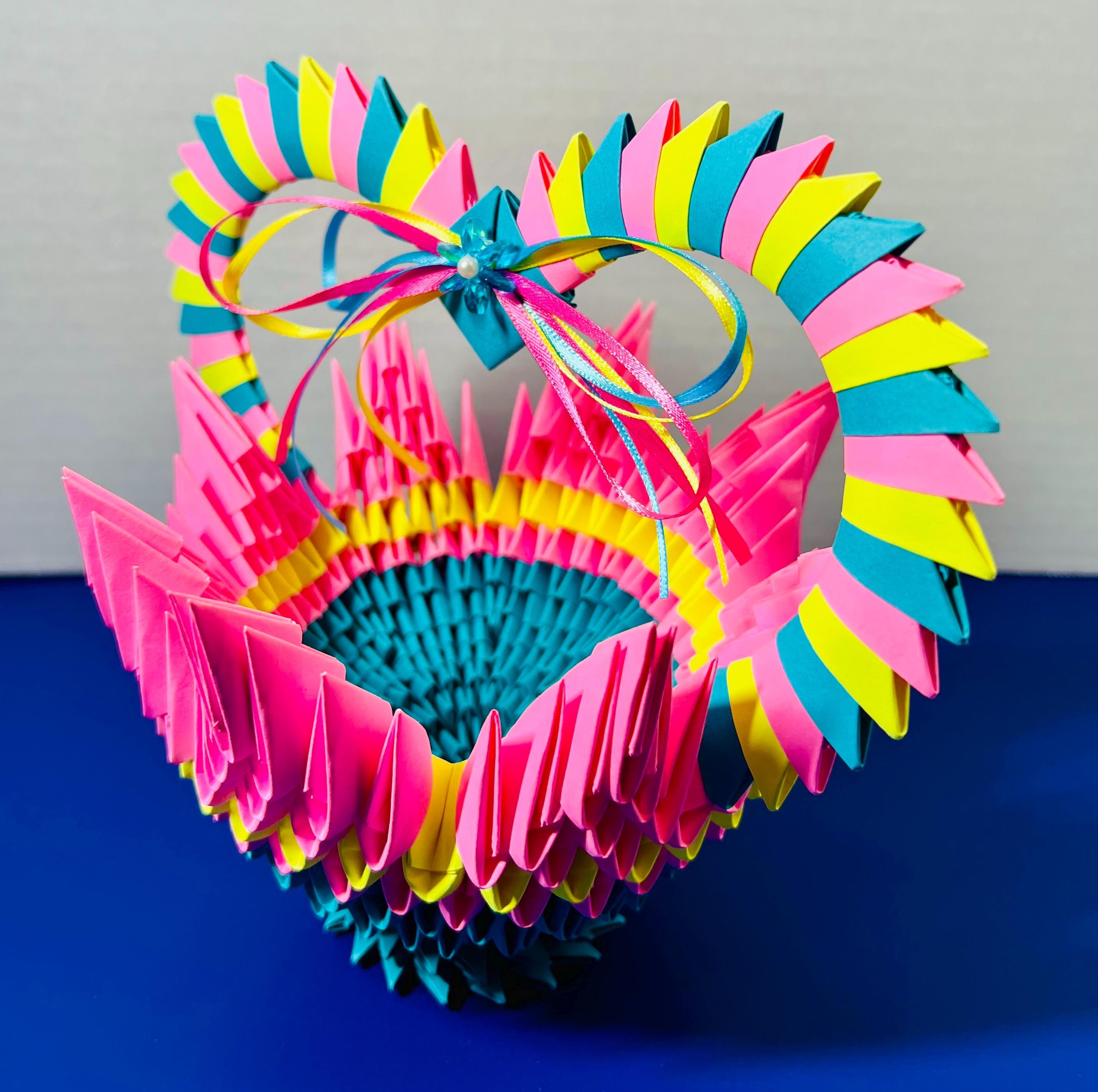 3d Origami Heart Shaped Basket Simple Origami Heart Tutorial And Free