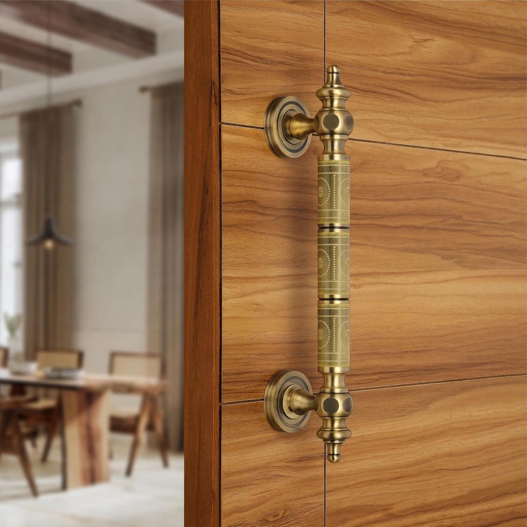 Brass Antique Door Handle: Head Design - Etsy