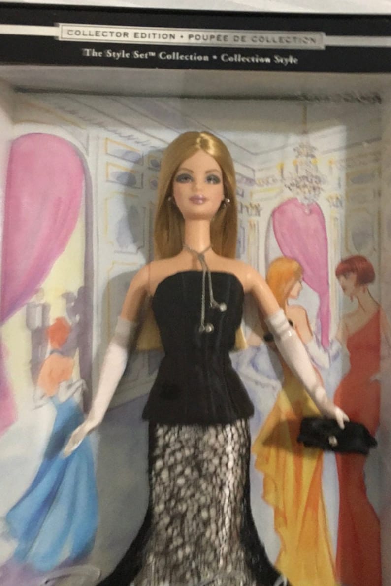 SOCIETY GIRL BARBIE the Style Set Collection, Collector Edition. New in ...