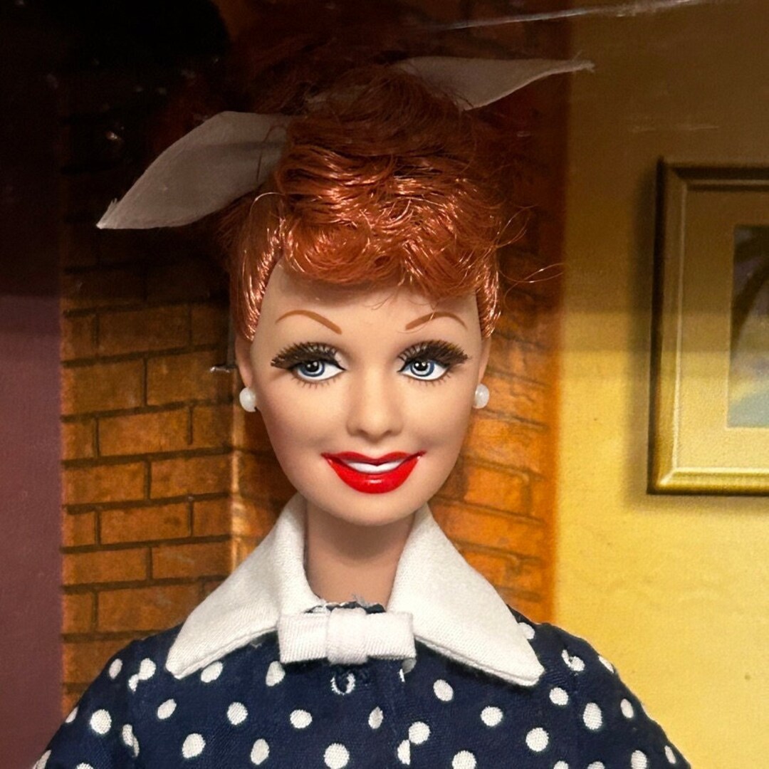 Barbie, I LOVE LUCY, Sales Resistance, Collector Edition, 2004. - Etsy