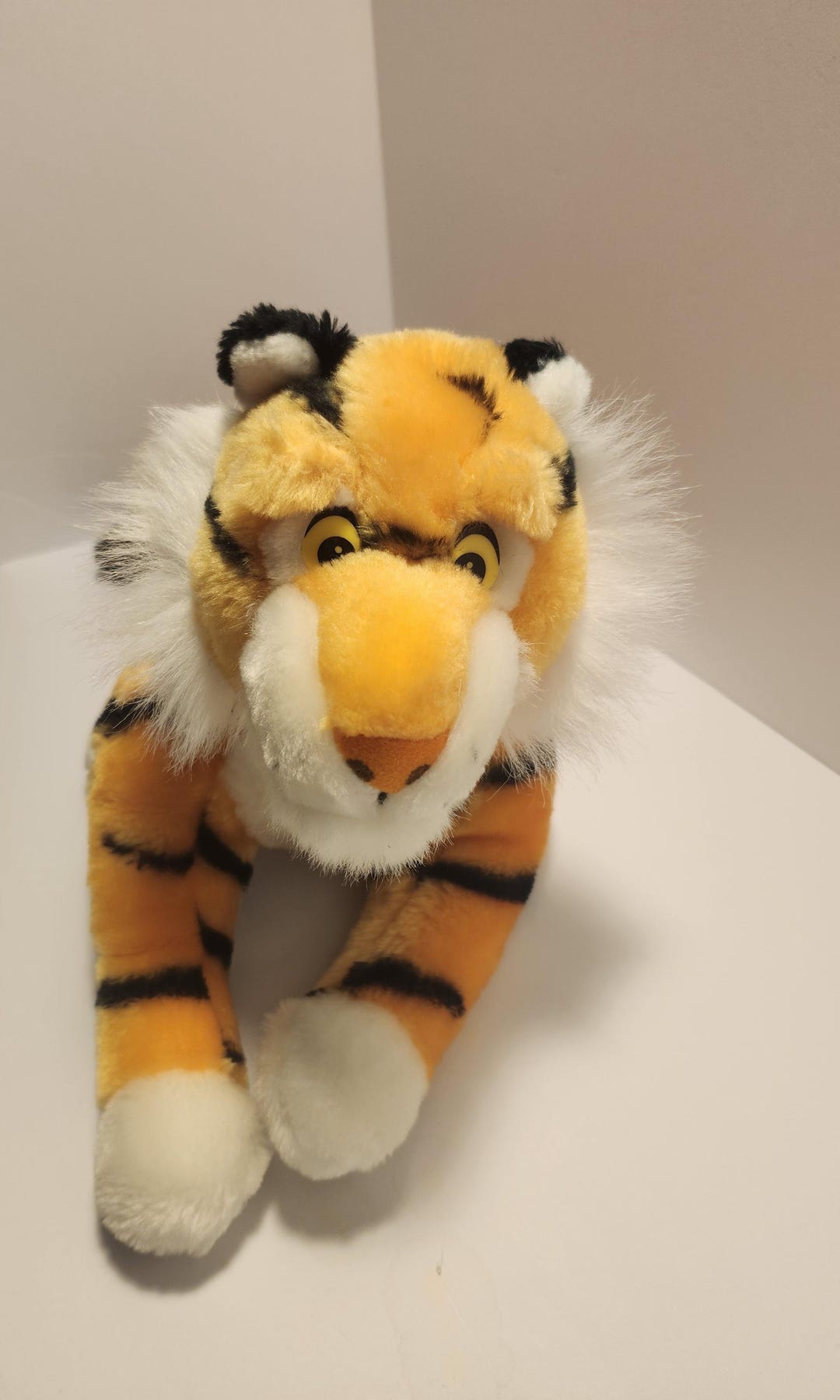 Vintage 1990’s Disney Store Aladdin Rajah Tiger Stuffed Animal Plush ...