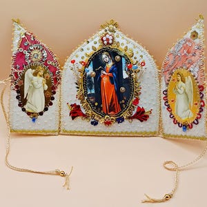 White and Gold Triptych of the Blessed Virgin Mary in Good Hope ...