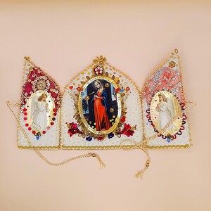 White and Gold Triptych of the Blessed Virgin Mary in Good Hope ...