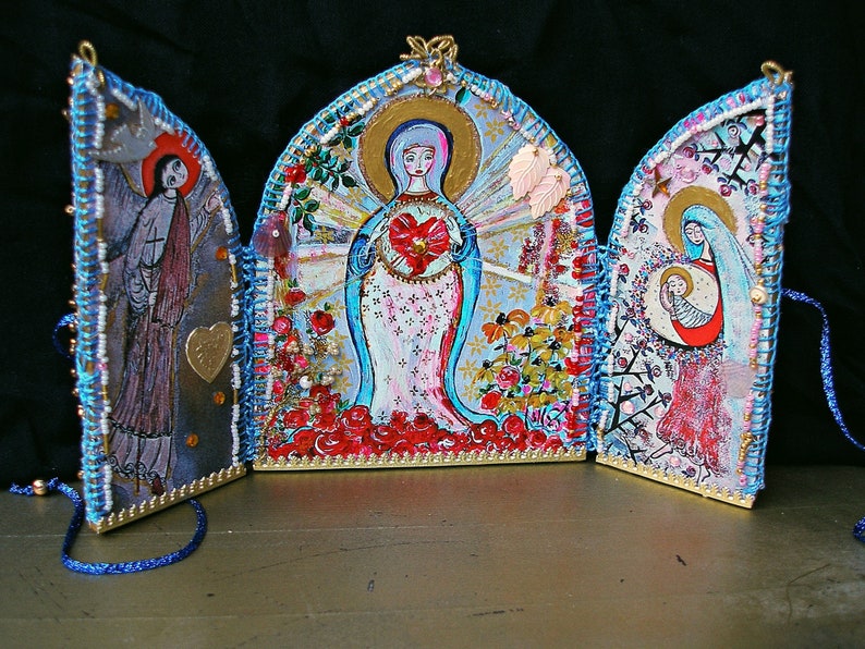 Triptych, Travel Altar Heart of Mary and Angels, Home Altar, Devotion ...