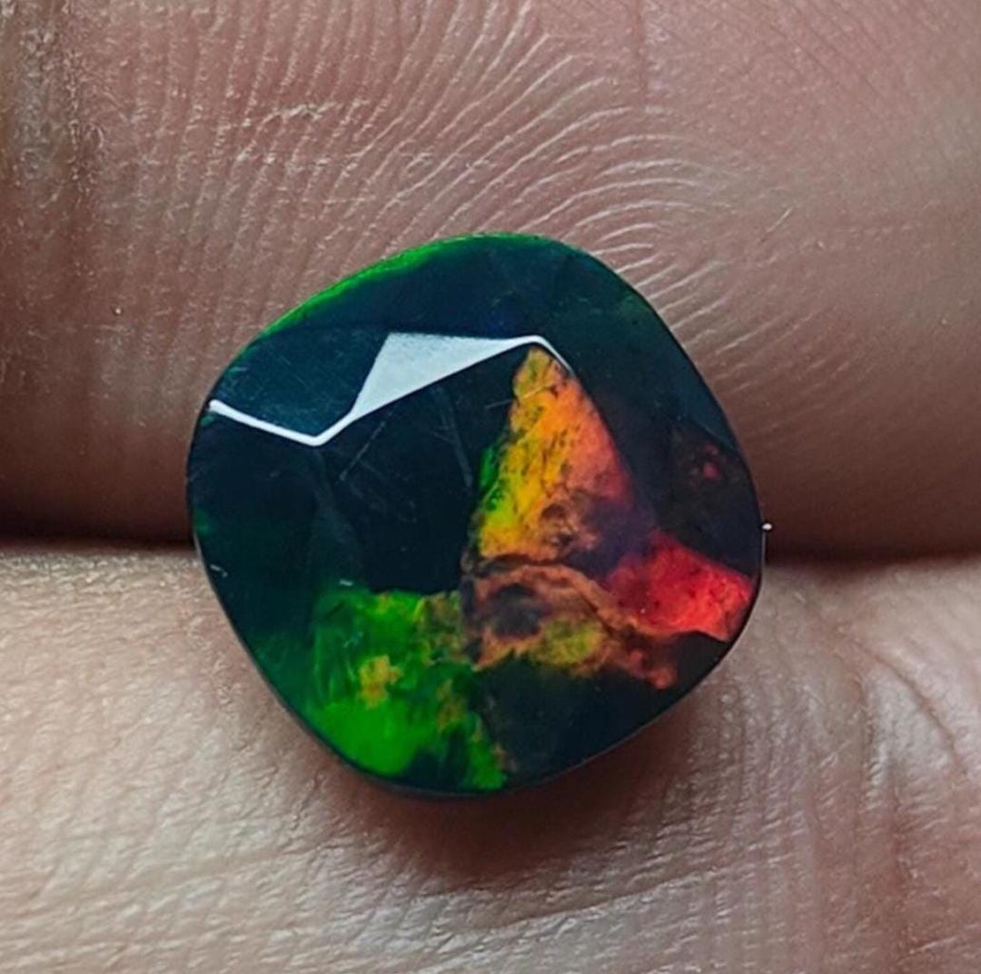 Gorgeous Quality Black Ethiopian Opal Gemstone: 10x10mm Galaxy Fire ...