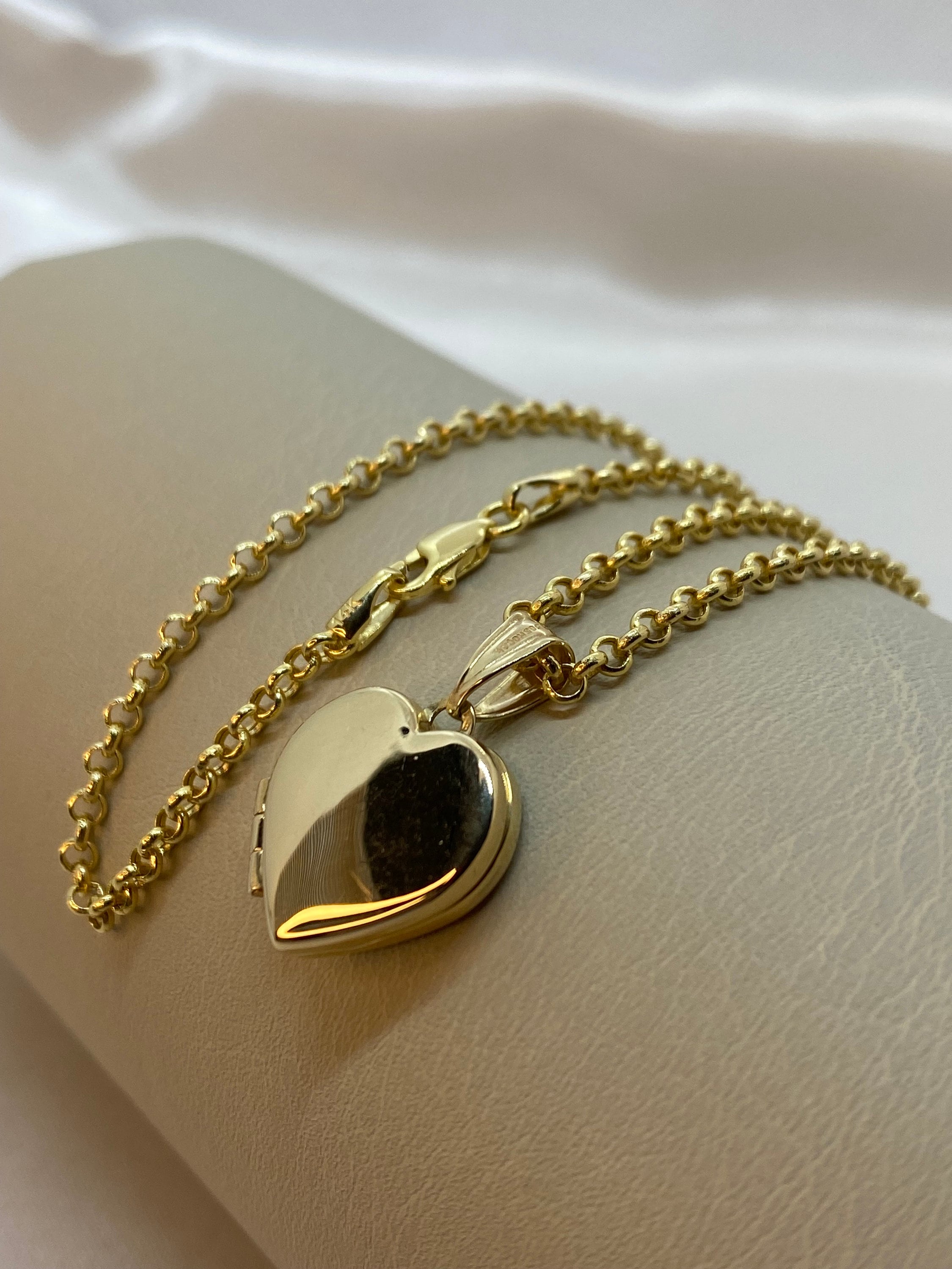 14k Solid Gold Heart Locket Necklace With Rolo Chain - Etsy