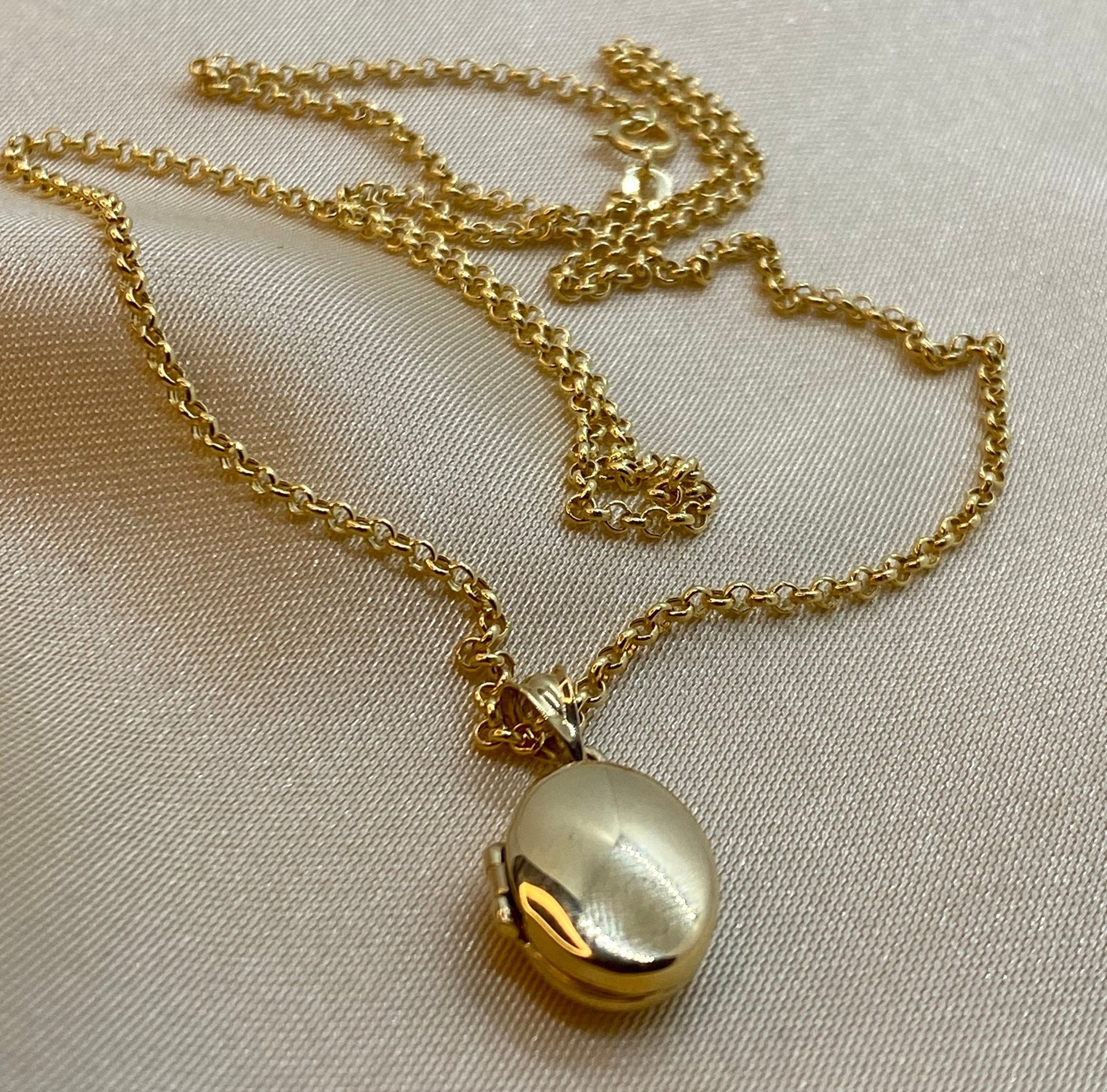 14k Solid Gold Yellow Oval Locket Necklace,19.5 Inches ,1.5 Mm ,for ...
