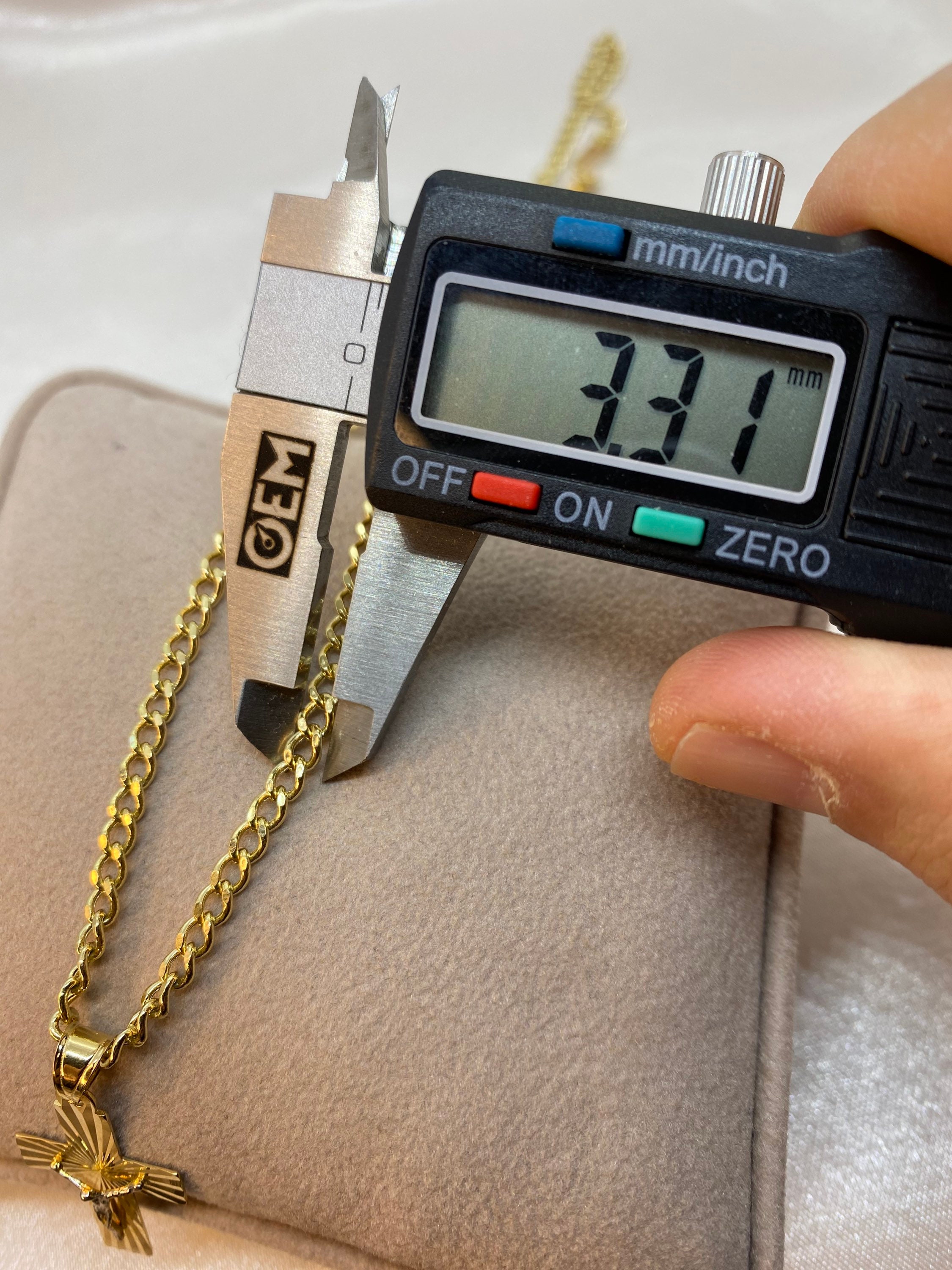 18k Solid Gold Cross Necklace With Curb Chain (18 Inches, 3.2mm) - Etsy