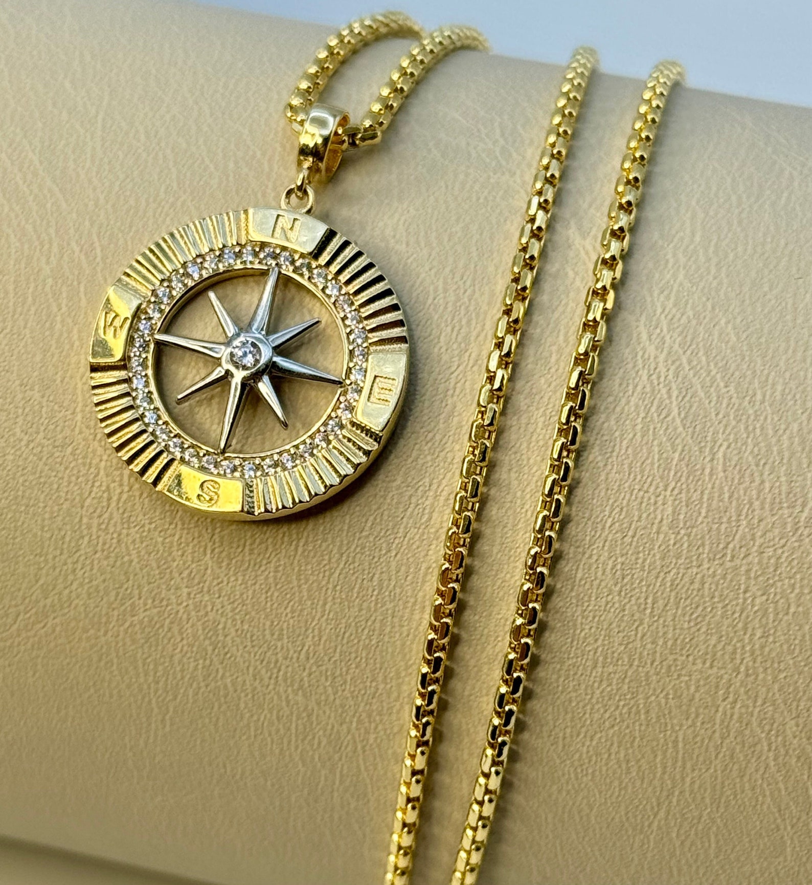 14K Solid Gold Compass Necklace, Compass Jewelry, Solid Gold Necklace ...