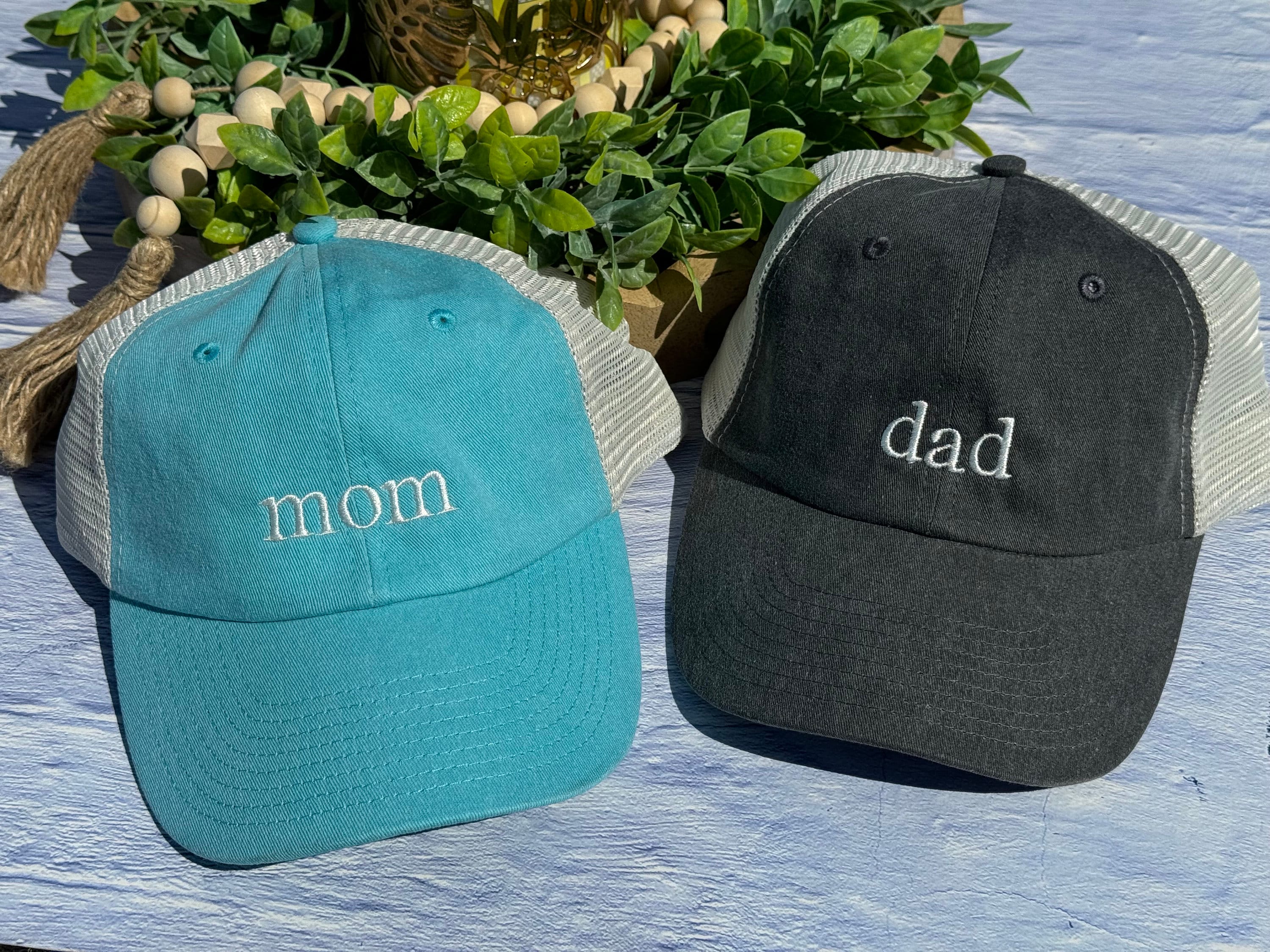 Mom and Dad Baseball Caps, Pregnancy Announcement Hats, Set of 2 ...