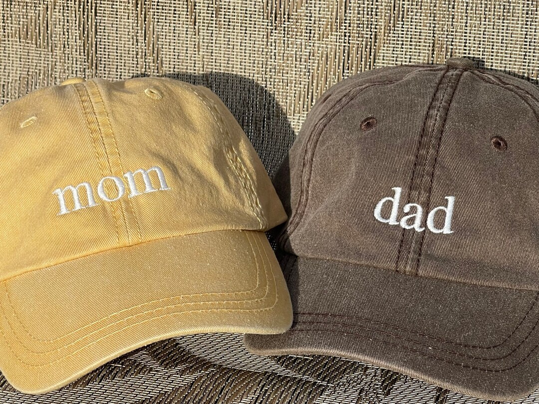 Mom and Dad Baseball Caps, Pregnancy Announcement Hats, Set of 2 ...
