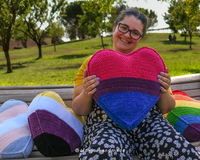 Bisexual Pride Heart Pilllow Crochet Pattern - Etsy