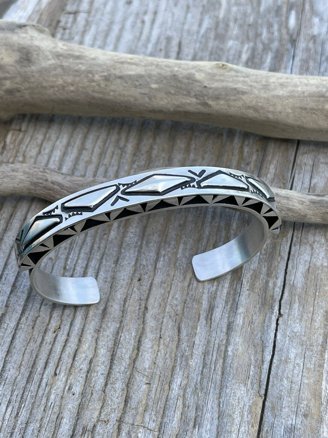 Leander Tahe Hand Stamped Sterling Navajo Bracelet Signed - Etsy