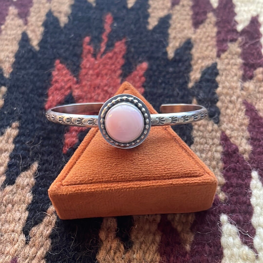 The Abby 3” Navajo Pink Conch & Sterling Silver Adjustable Cuff ...