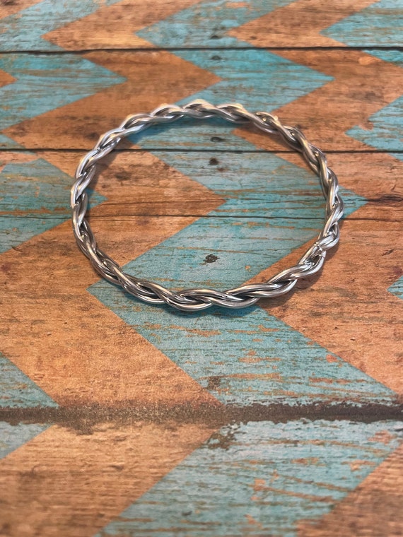 Navajo Twist Wire Handmade Bangles - Gem