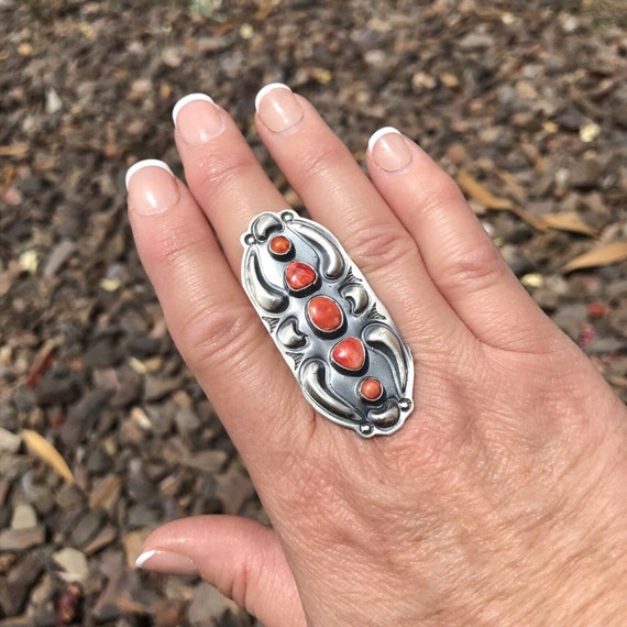 Navajo Sterling Silver Orange Spiny Oyster 5 Stone Ri… - Gem