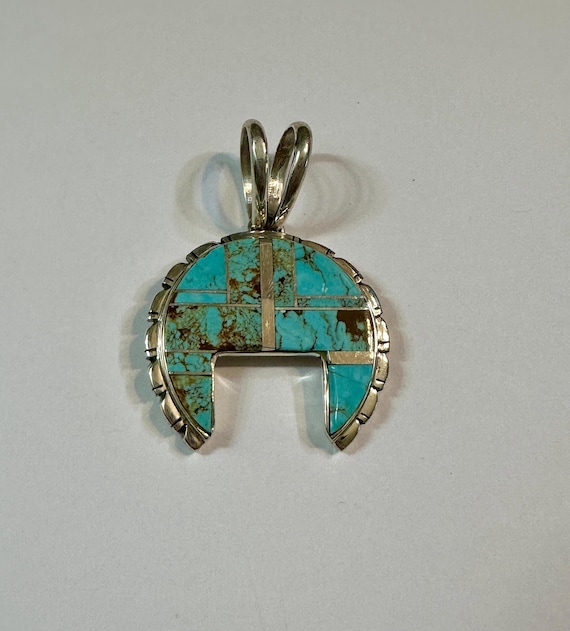 Navajo Turquoise 8 & Sterling Silver Naja Pendant - Gem