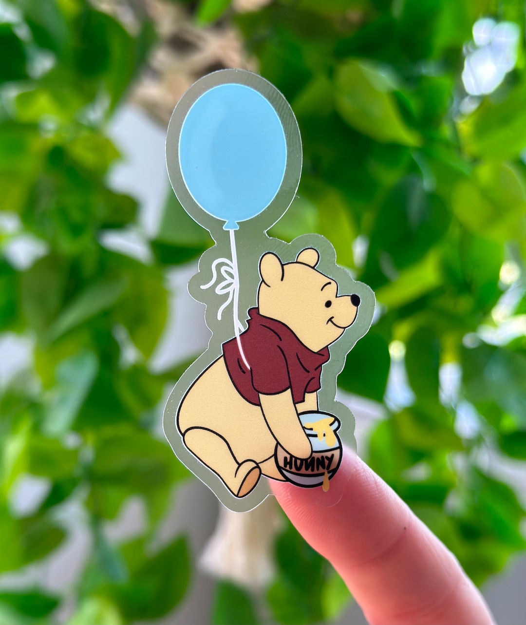 Pooh Floating on Balloon Vinyl Sticker / Winnie the Pooh Tumbler Decal ...