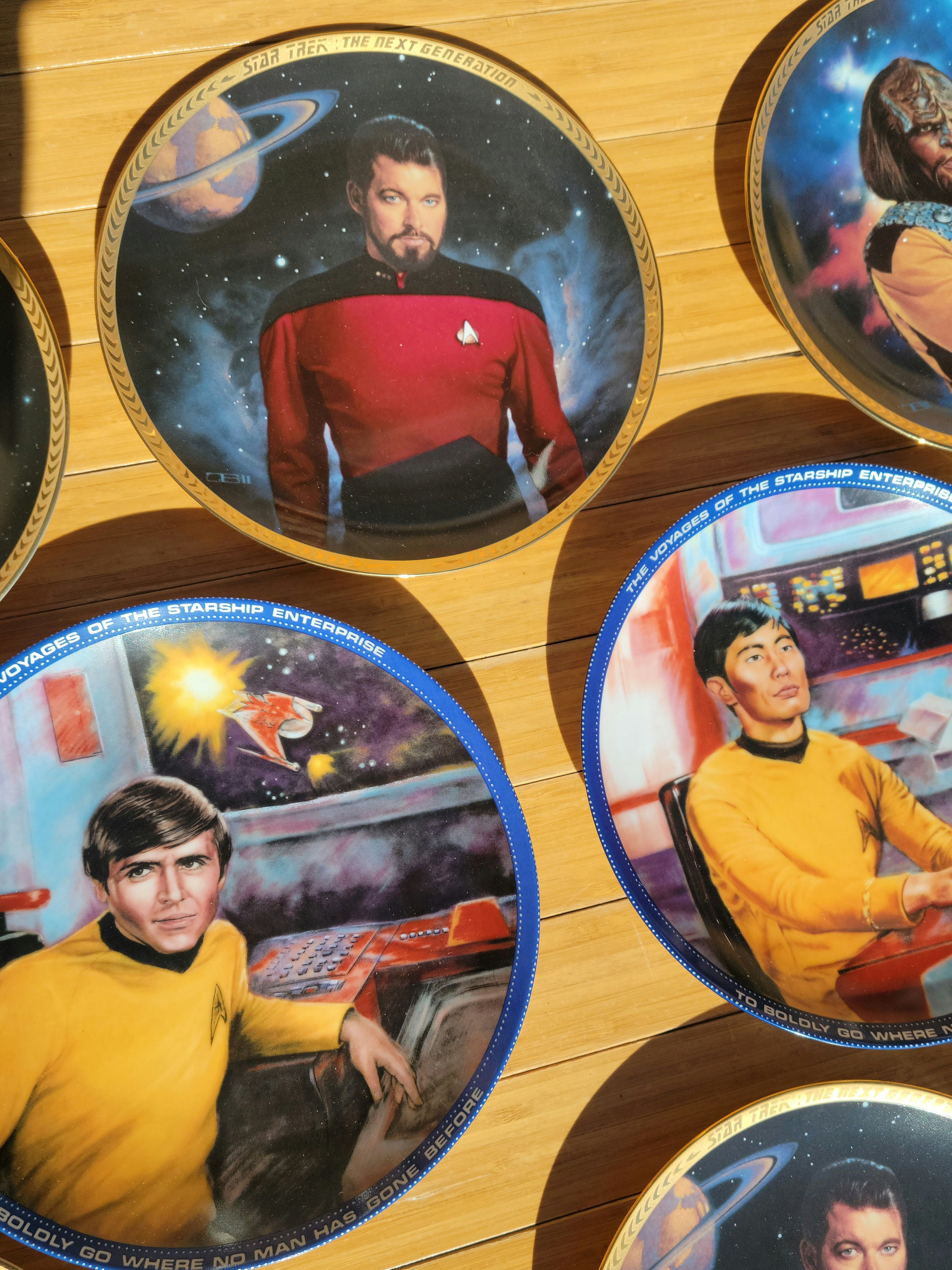 VINTAGE Star Trek Vintage Collectible 8 Plates - Etsy