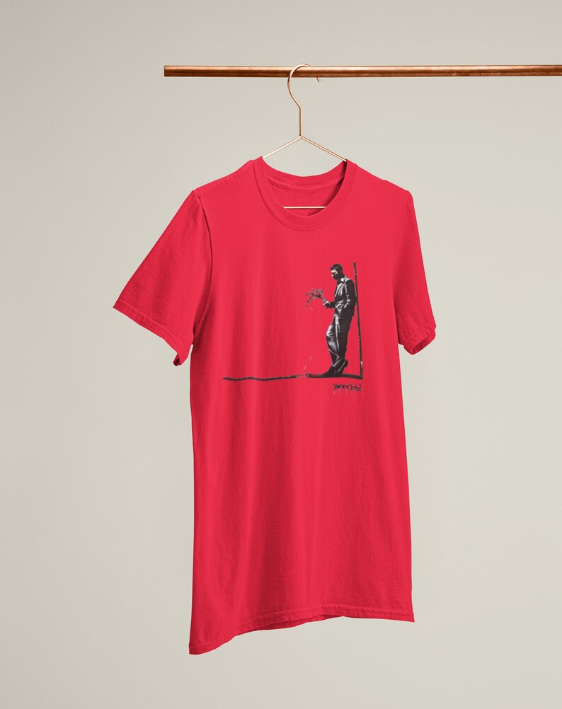 Banksy Man Waiting in Vain Graffiti / Heavyweight Cotton Unisex T-shirt ...