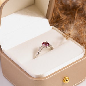 Opulentsy Golden Jewelry Box Premium Leather Jewelry Gift Box for ...