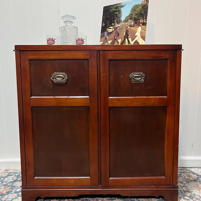 Bar Record Player - Etsy