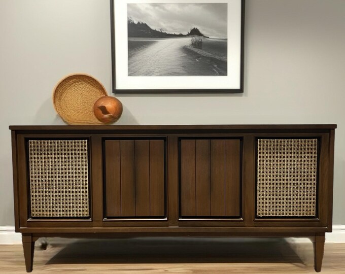 Vintage MCM Stereo Console With Bluetooth and Modern Record Player - Etsy