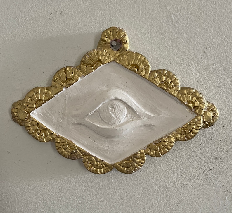Eye Milagro Wall Hanging | Eye Sculpture | Goth Decor | Witchy Decor - Etsy
