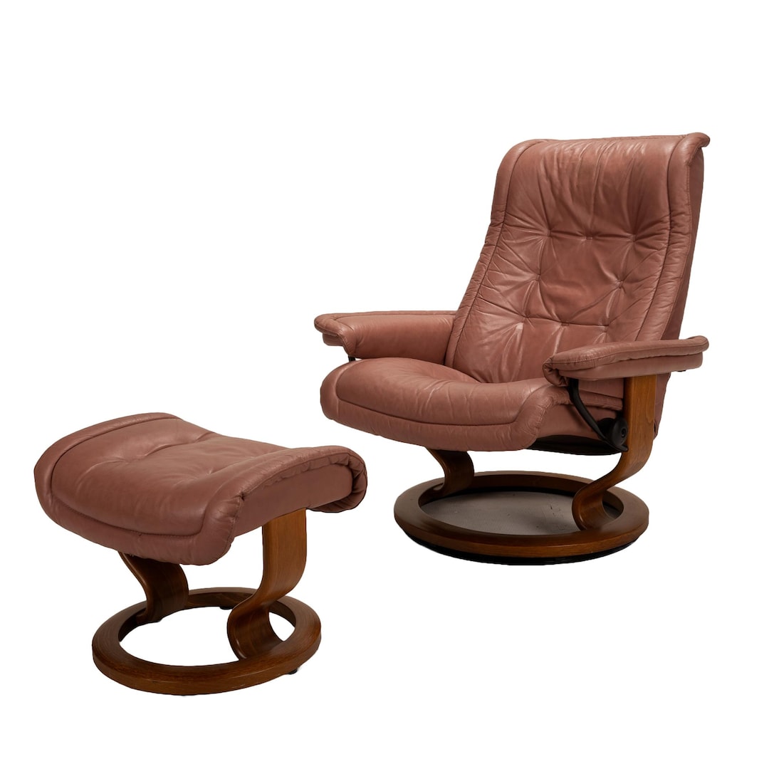 Large Ekornes Stressless Royal Recliner Chair + Ottoman in Mauve Pink ...