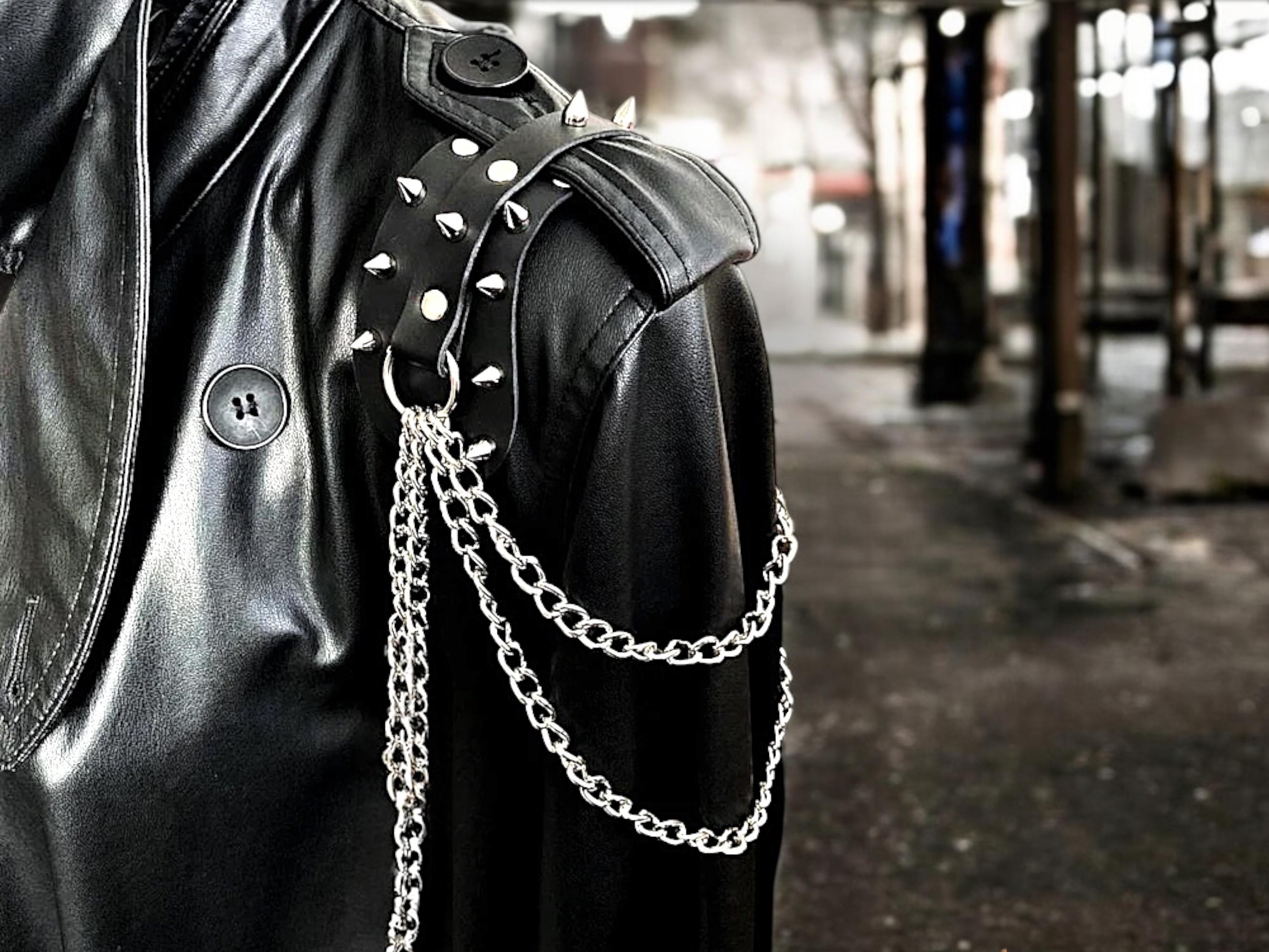 Leather Spiked Epaulettes: Shoulder Armor With Chains (set of 2) - Etsy