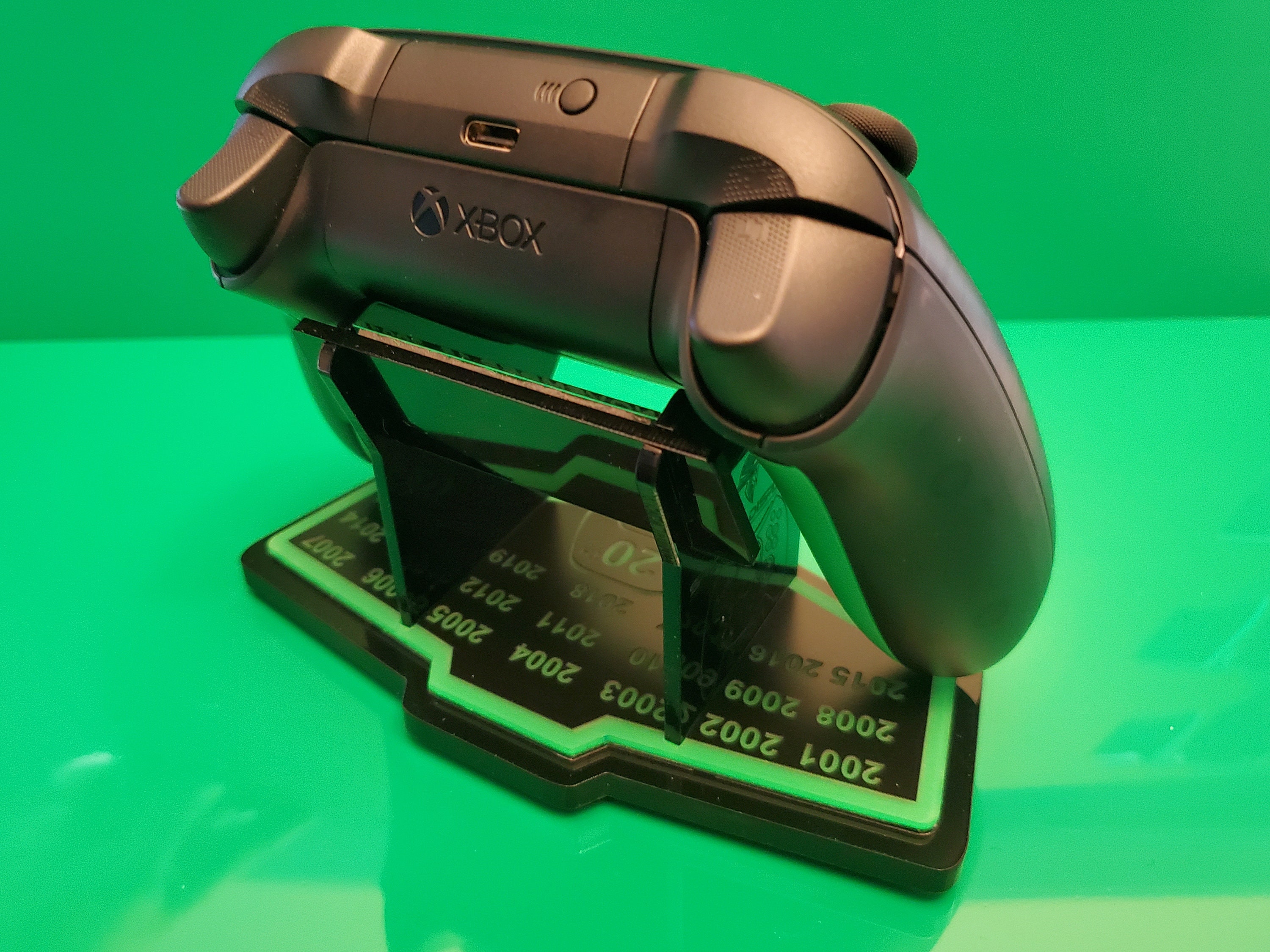 20th Anniversary Themed Controller Stand for Xbox Series X - Etsy