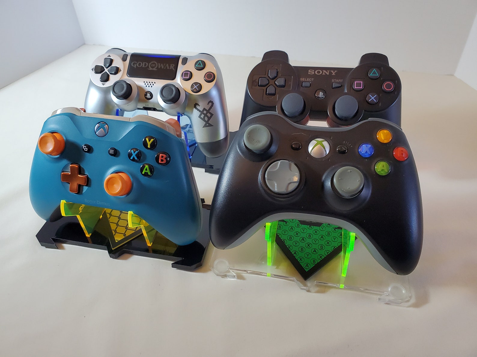 Custom Interlocking Controller Stand for Playstation and Xbox - Etsy