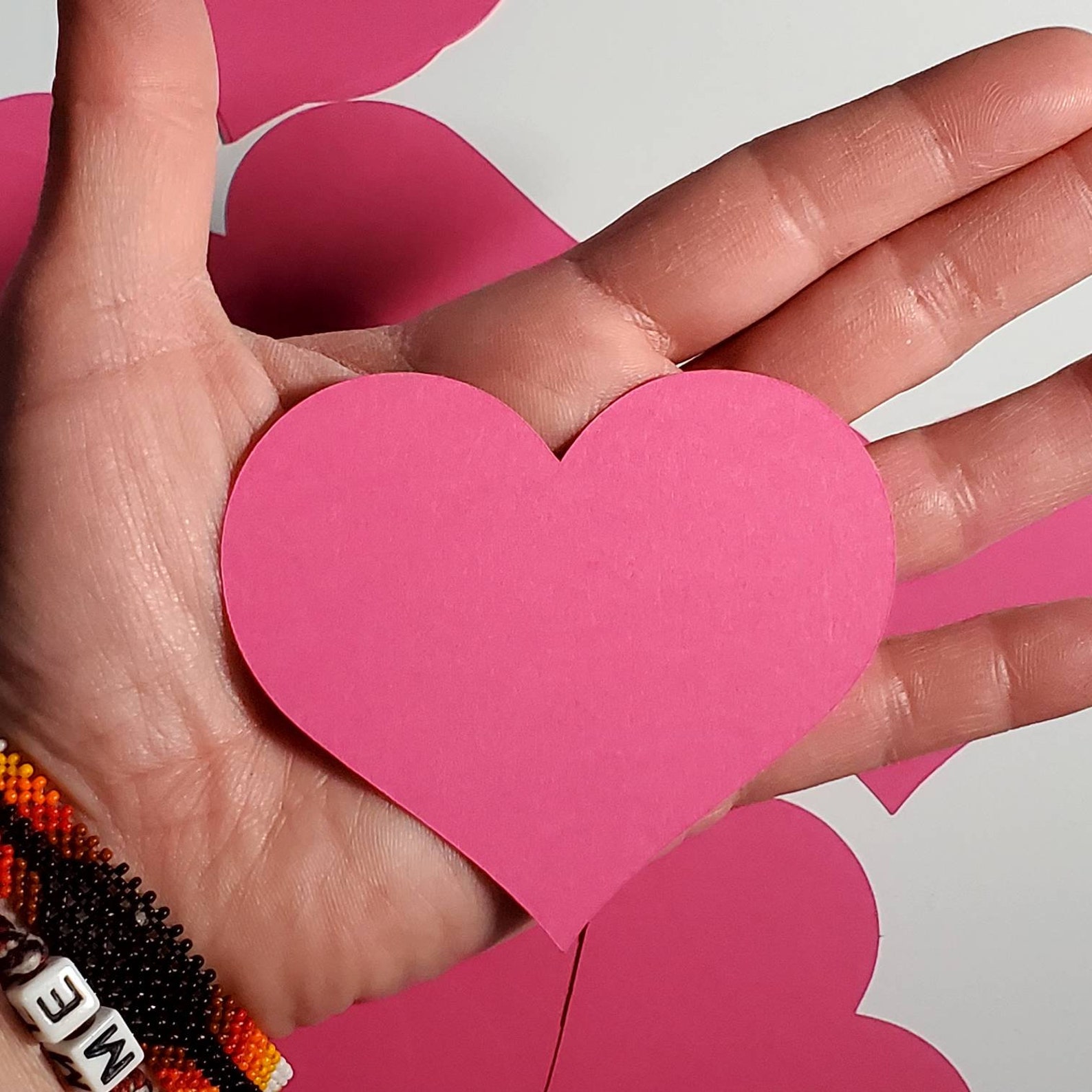 20 Pack of 3 Inch Pink Die Cut Paper Hearts, Pink Cardstock Paper Heart ...